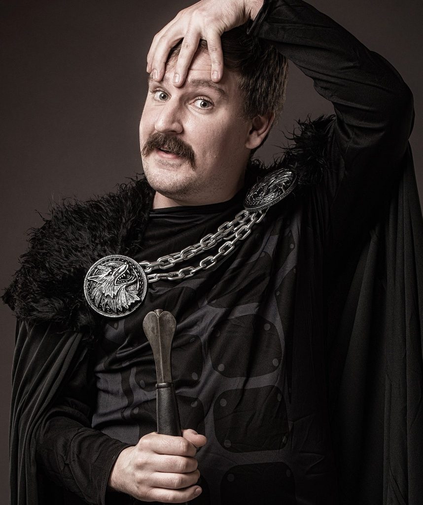 ‘Graeme of Thrones’ is Brilliant Tribute to Swords, Sex and Dragons ...